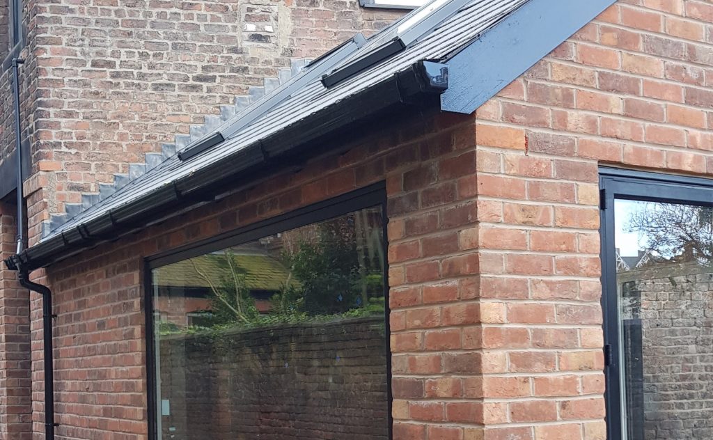 An Extension - Thomas Building & Sons